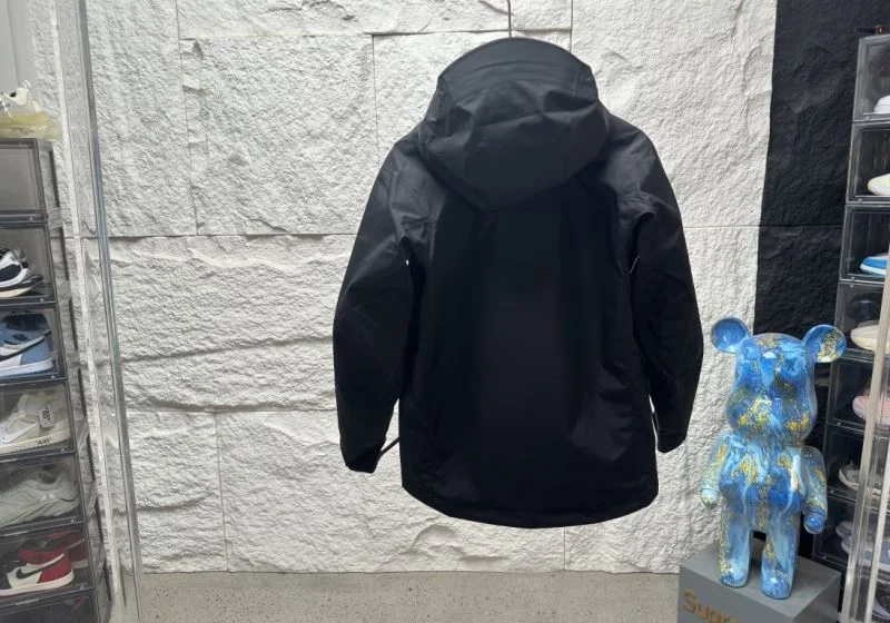 Real Arcteryx Outwear