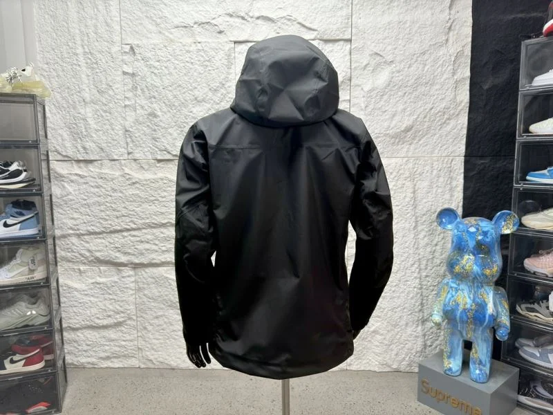 Real Arcteryx Outwear