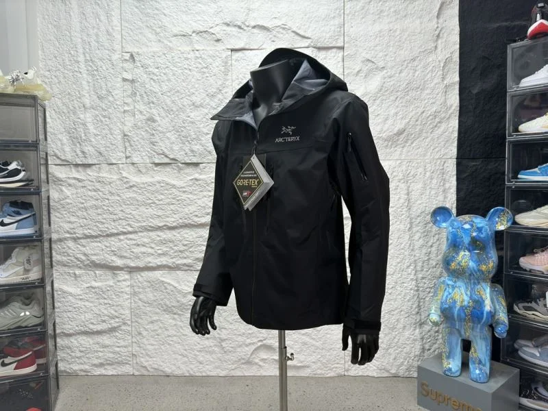 Real Arcteryx Outwear