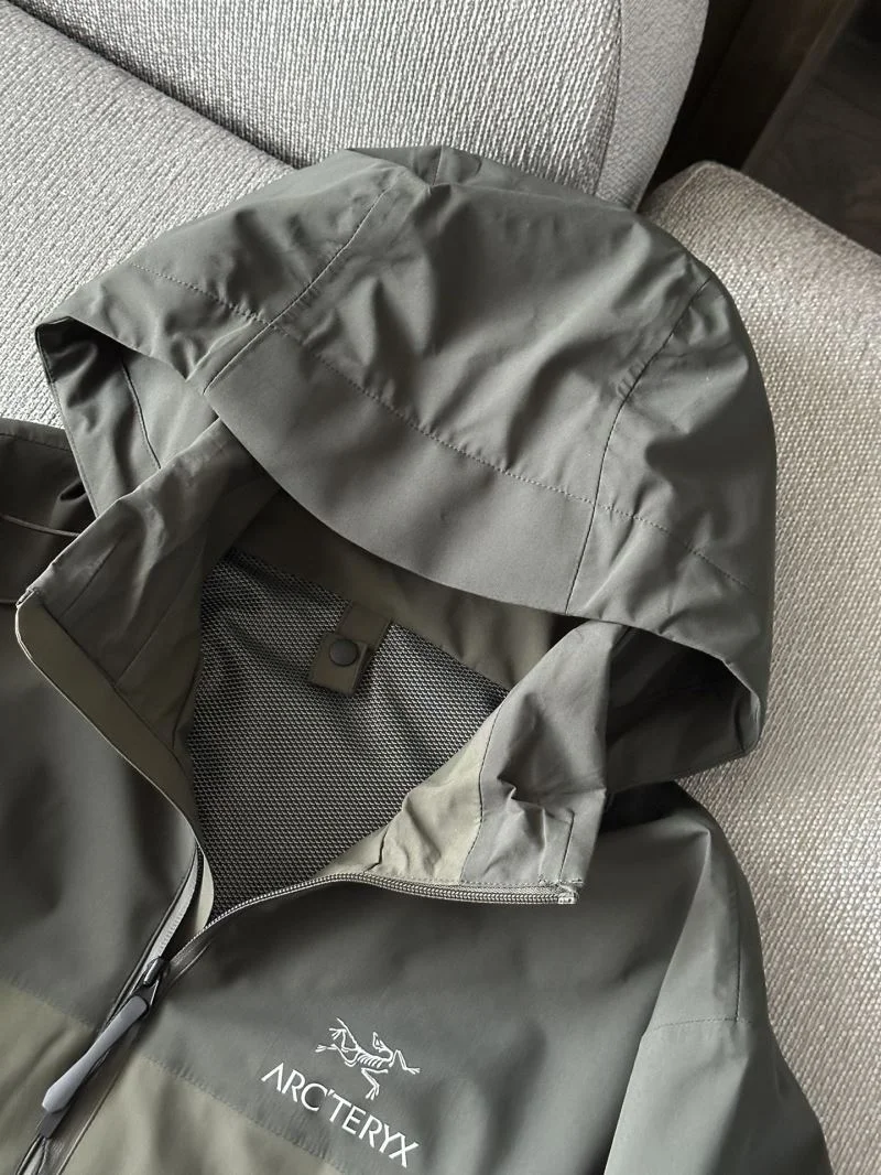 Indistinguishable Arcteryx Outwear