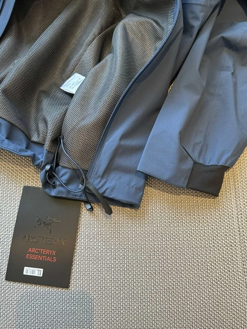 Exact replica Arcteryx Outwear