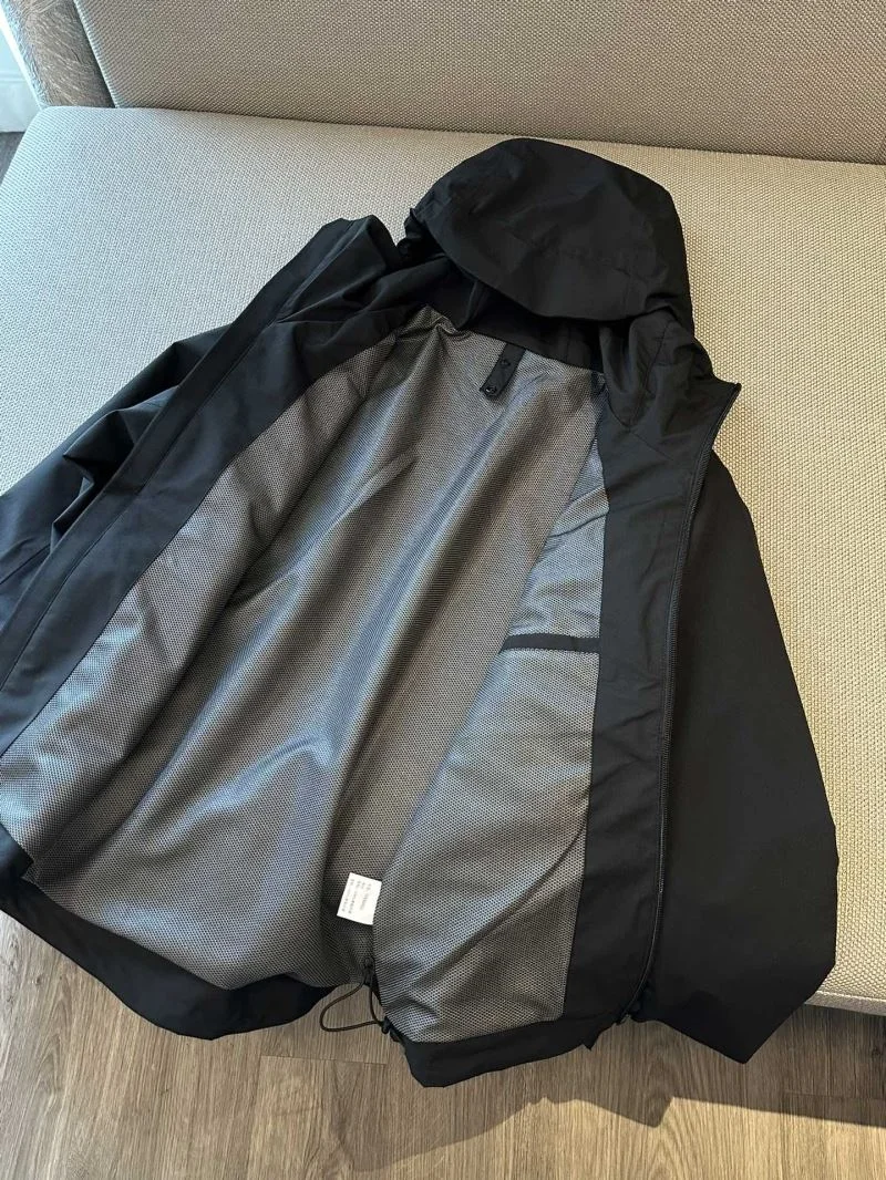Brand-original Arcteryx Outwear