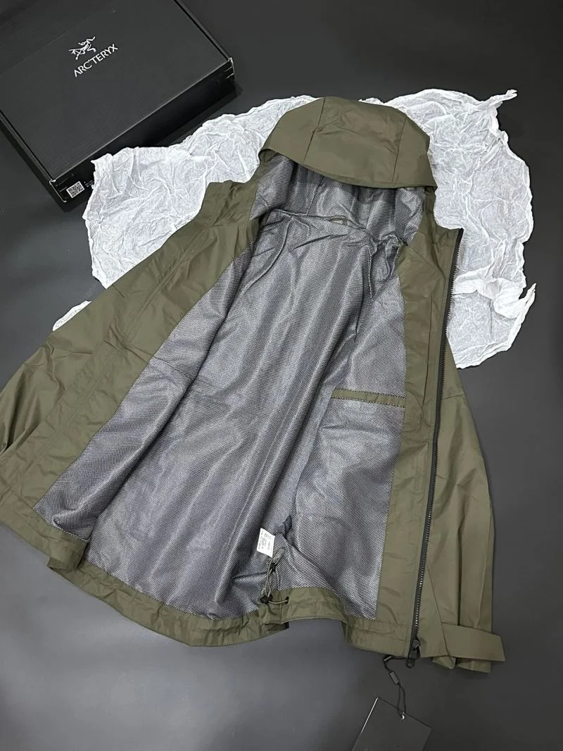 Authentic Arcteryx Outwear