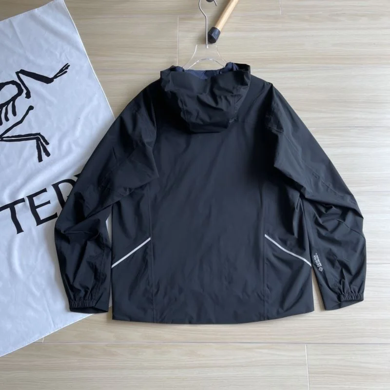 Brand-authenticated Arcteryx Outwear