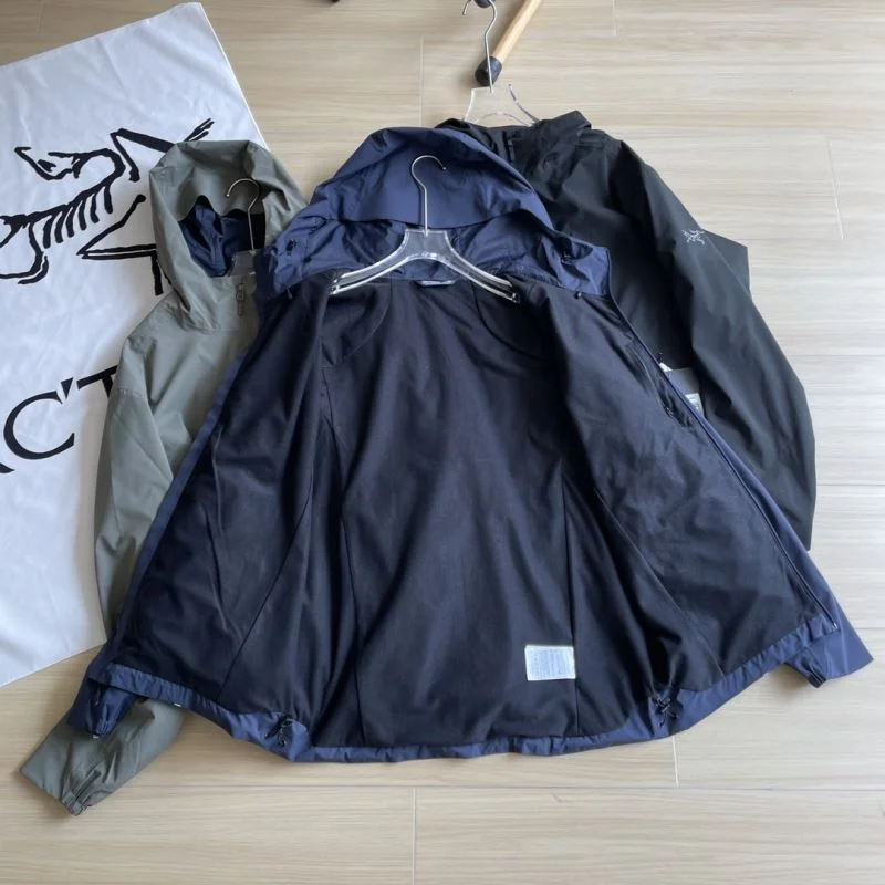 Brand-authenticated Arcteryx Outwear