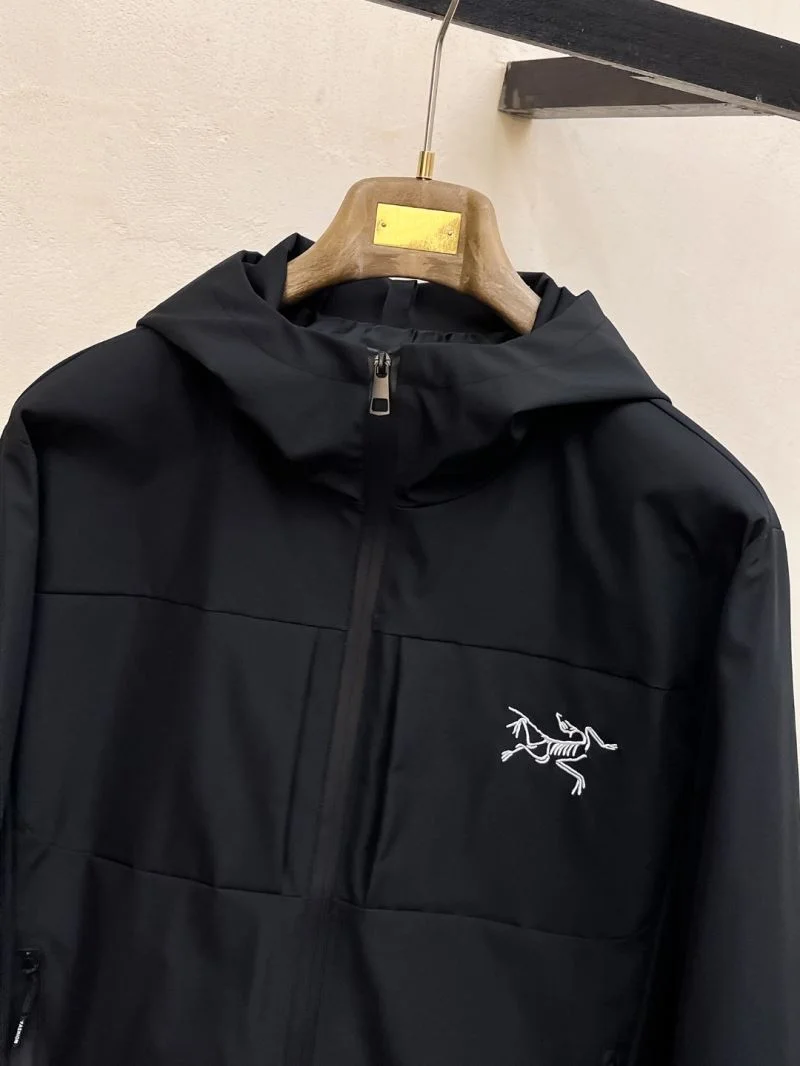 Official Arcteryx Outwear