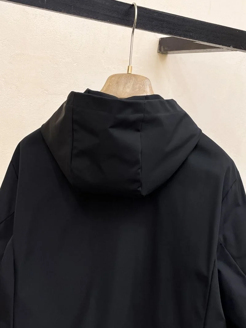 Official Arcteryx Outwear