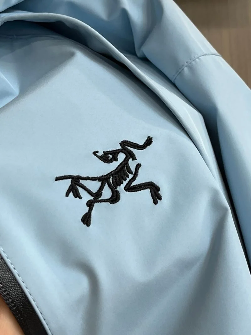 Accurate model Arcteryx Outwear