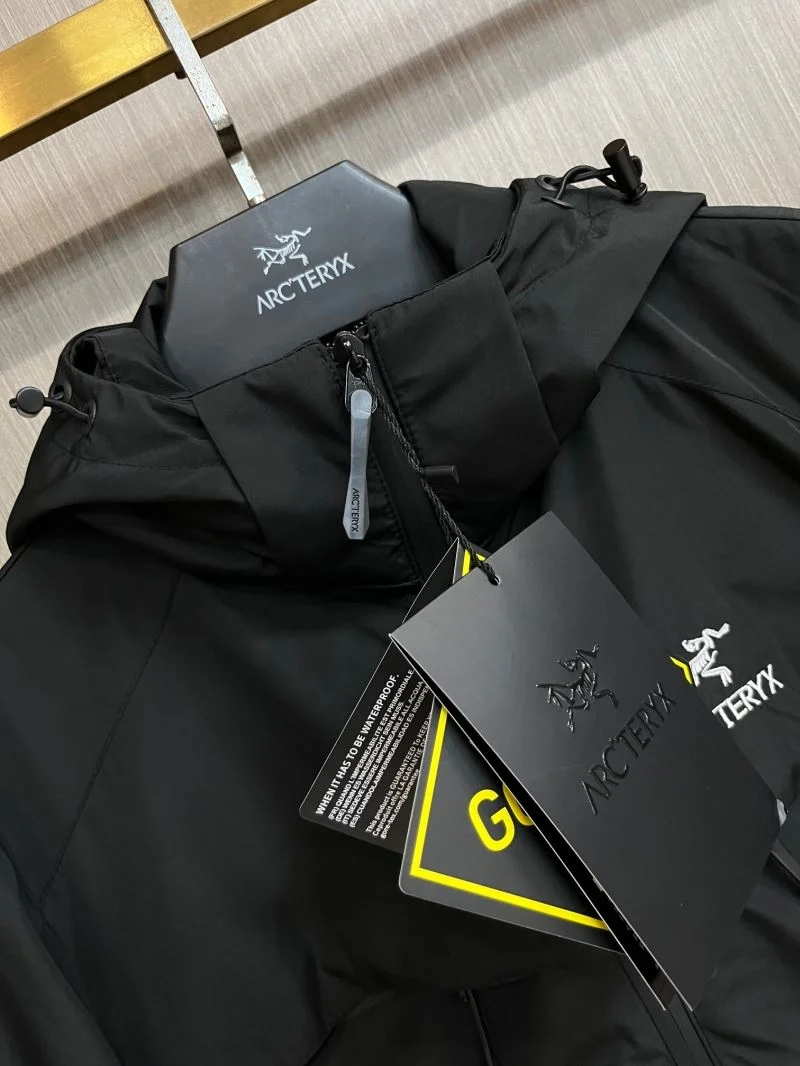 Top mirror Arcteryx Outwear
