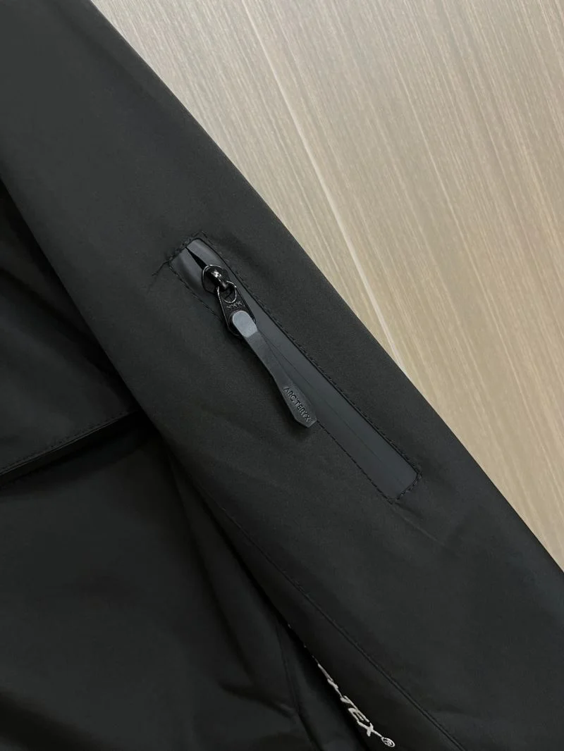 Top mirror Arcteryx Outwear