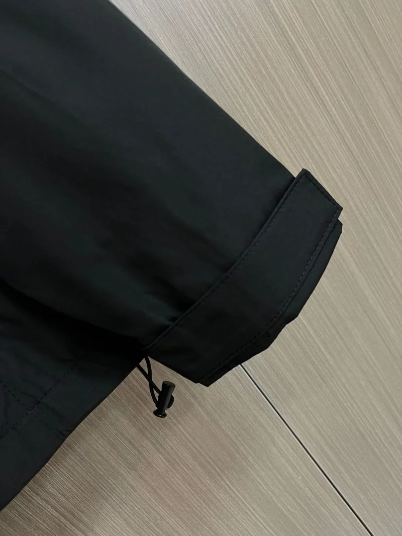 Top mirror Arcteryx Outwear