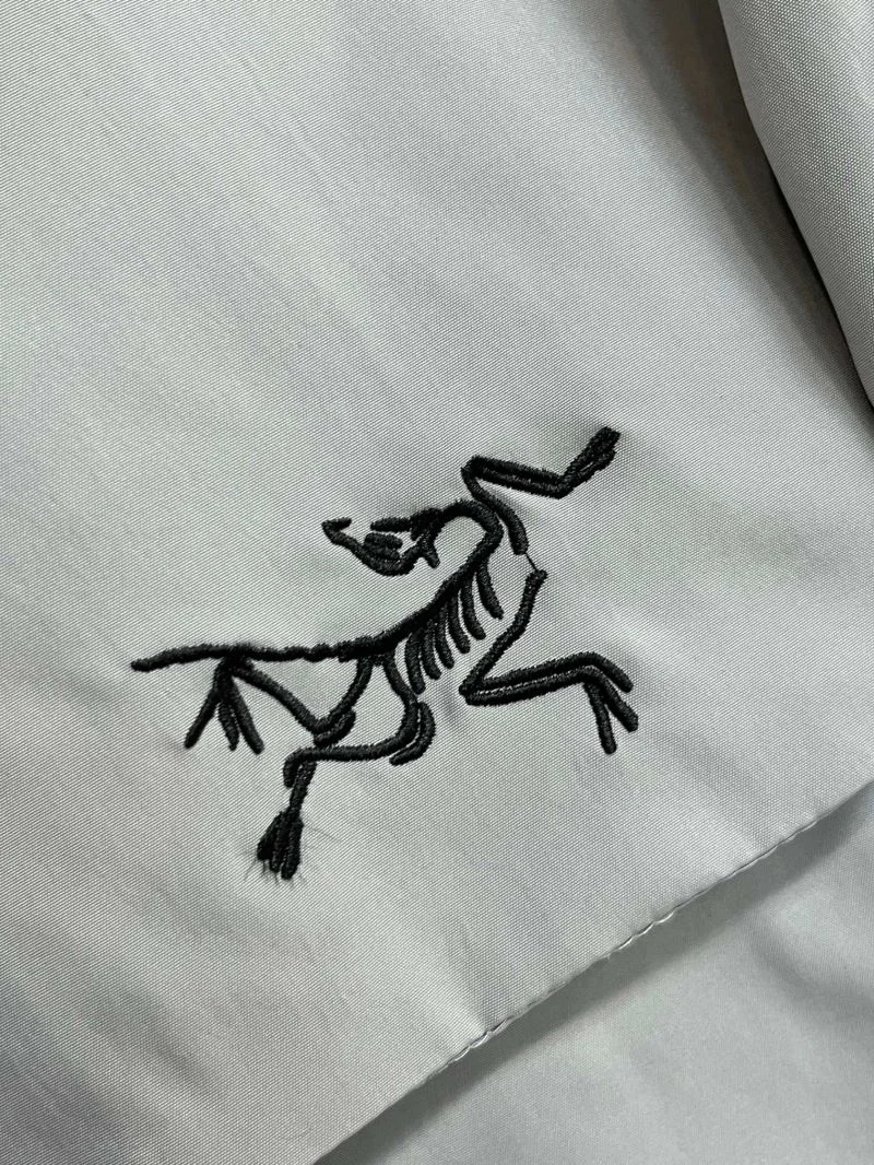 Brand-authenticated Arcteryx Outwear
