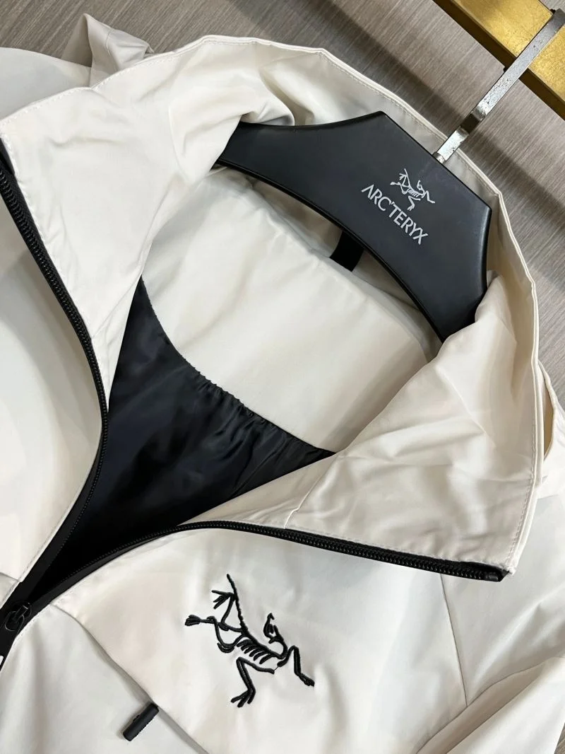 Precise copy Arcteryx Outwear