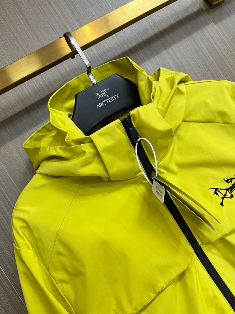 Top mirror Arcteryx Outwear