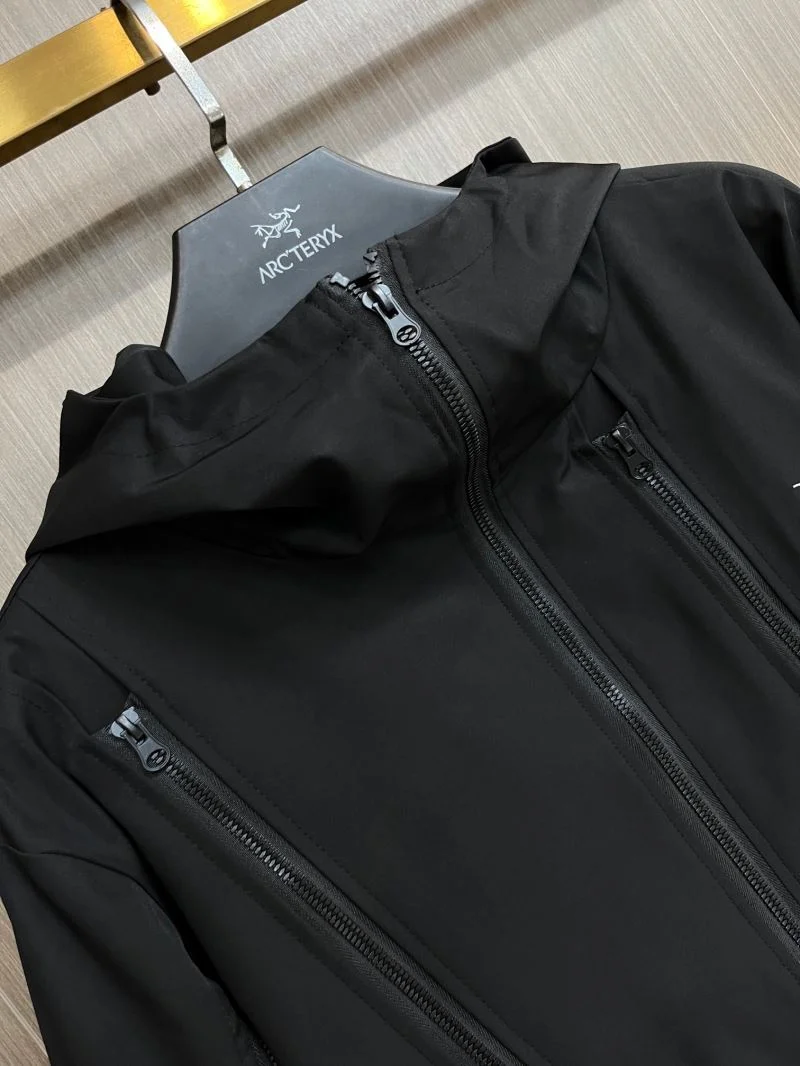Official Arcteryx Outwear