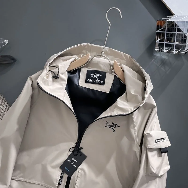 Exact replica Arcteryx Outwear