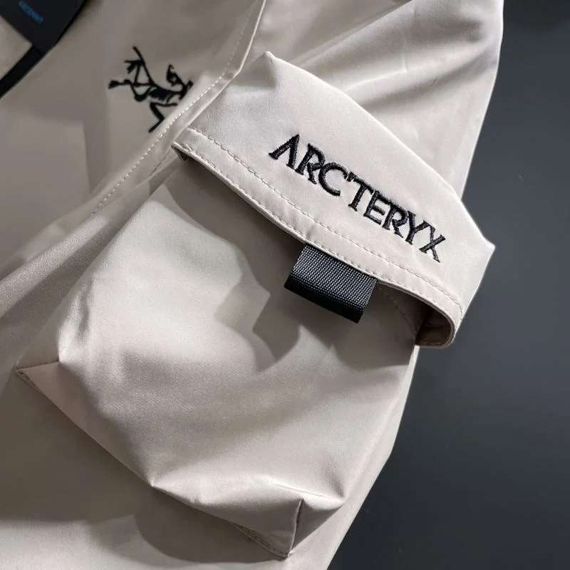 Exact replica Arcteryx Outwear