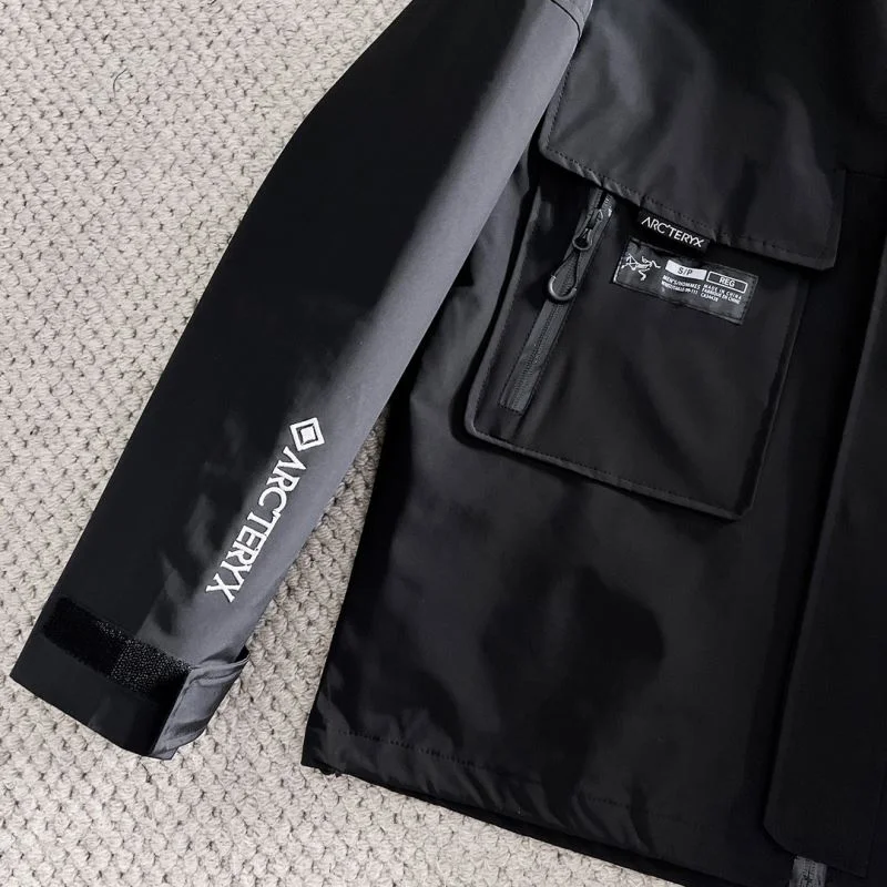 Brand-authenticated Arcteryx Outwear
