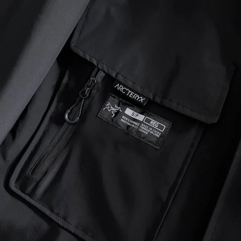 Brand-authenticated Arcteryx Outwear