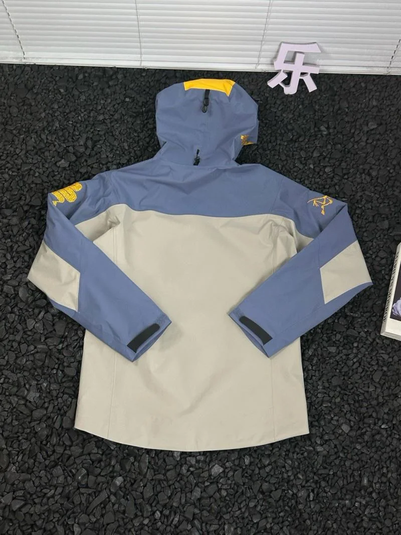 Mirror quality Arcteryx Outwear
