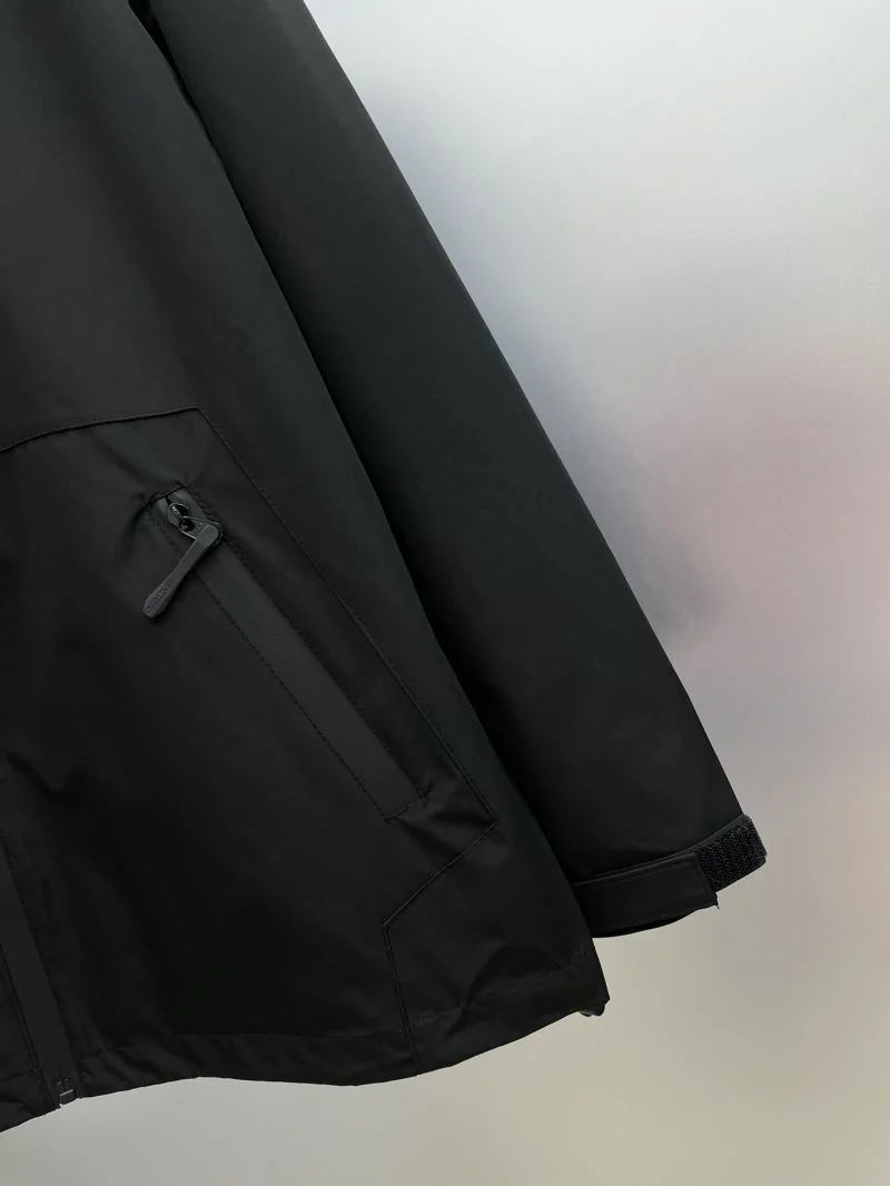 Exact replica Arcteryx Outwear
