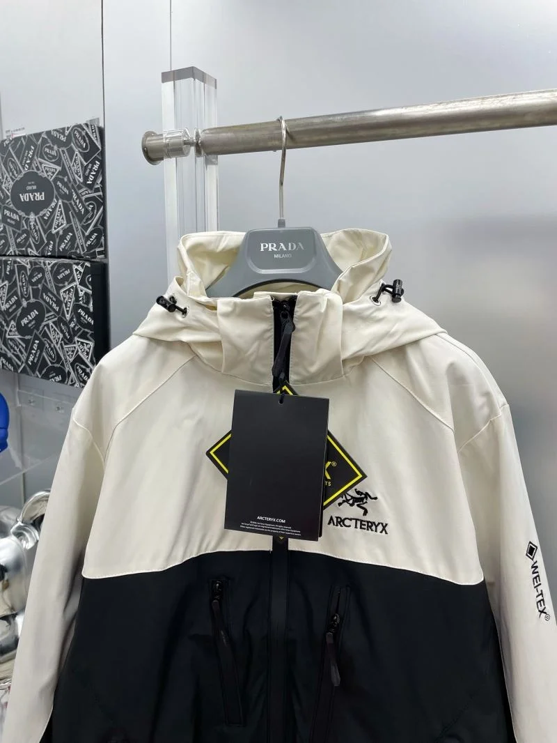 Precise copy Arcteryx Outwear