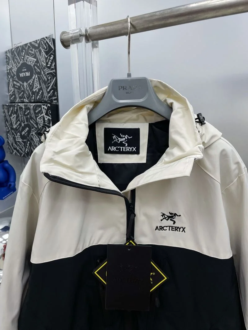 Precise copy Arcteryx Outwear