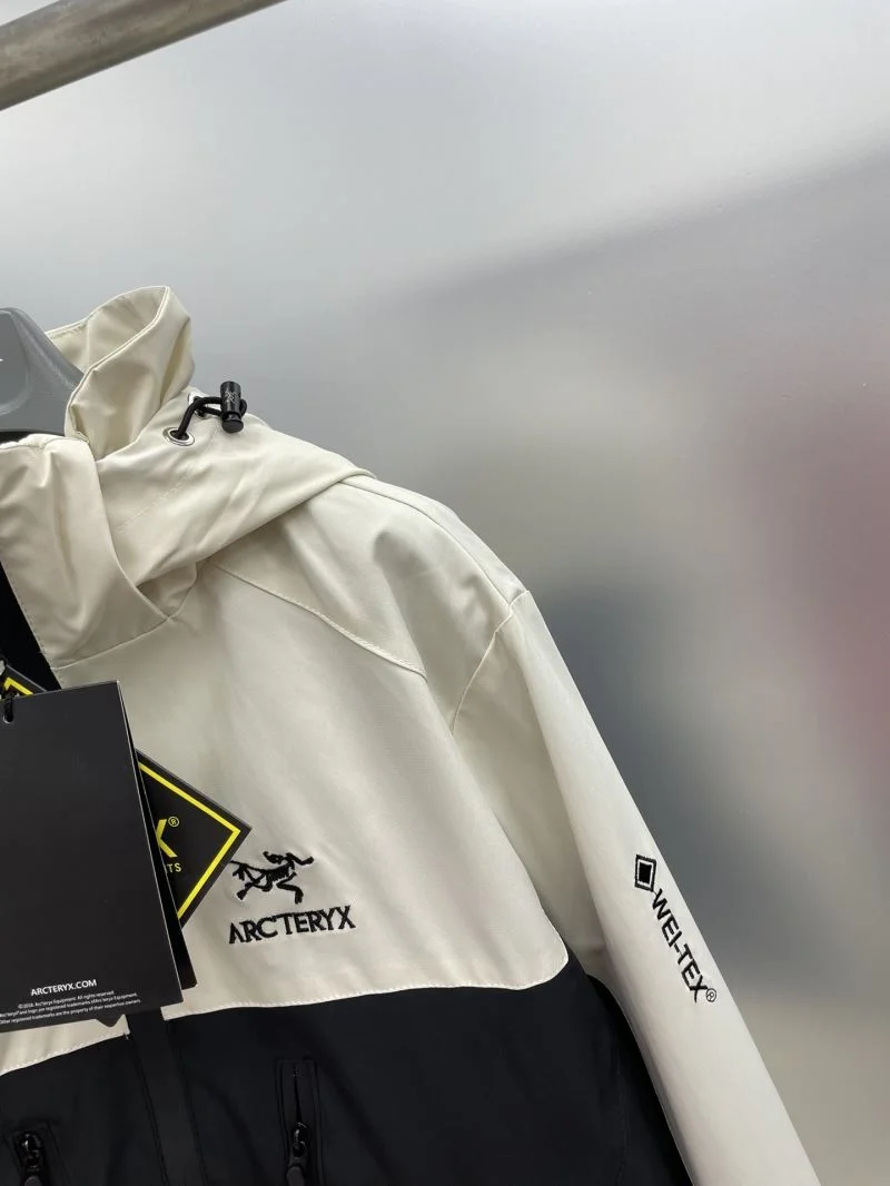 Precise copy Arcteryx Outwear