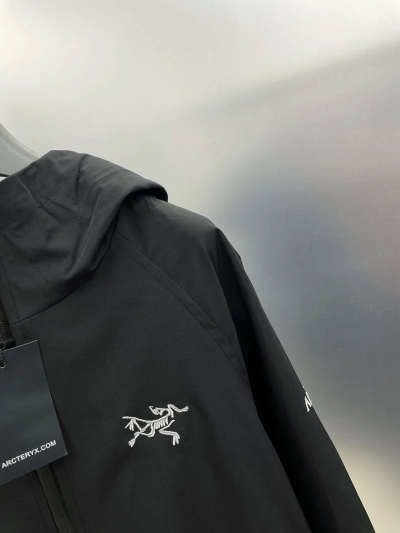 Exact replica Arcteryx Outwear