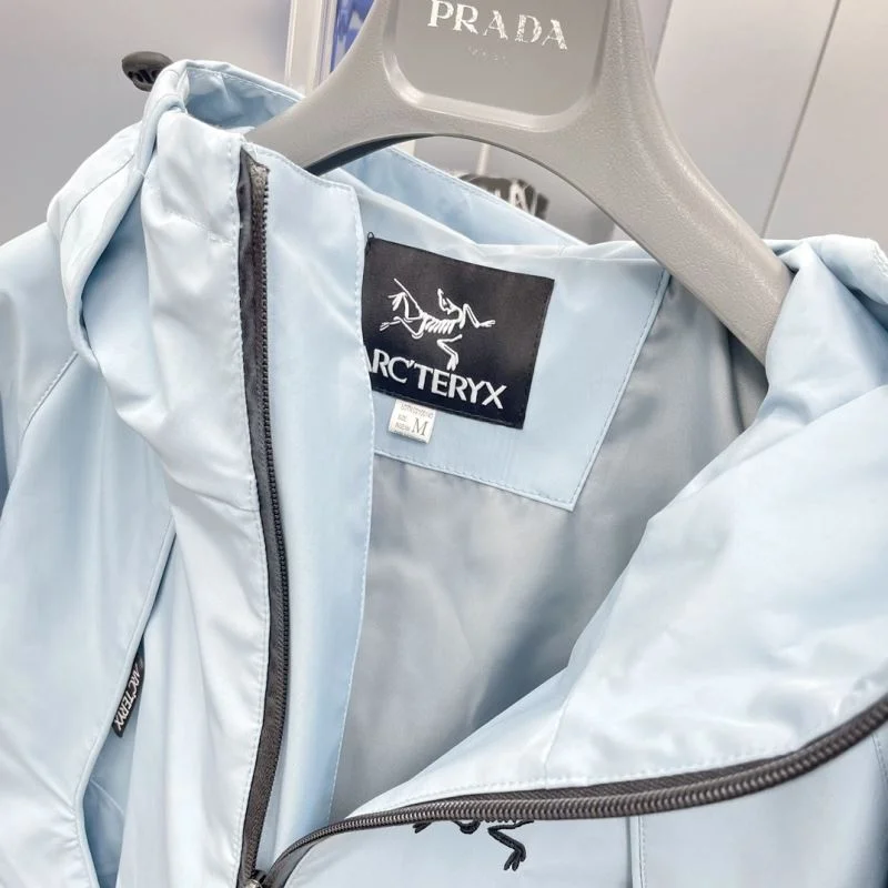 Exact replica Arcteryx Outwear