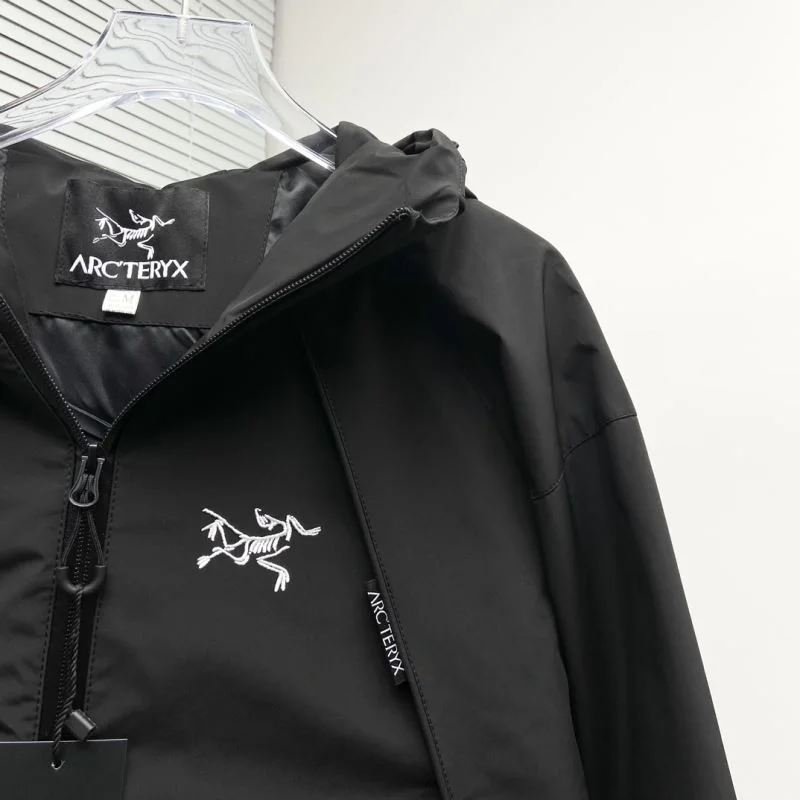 Bargain Arcteryx Outwear