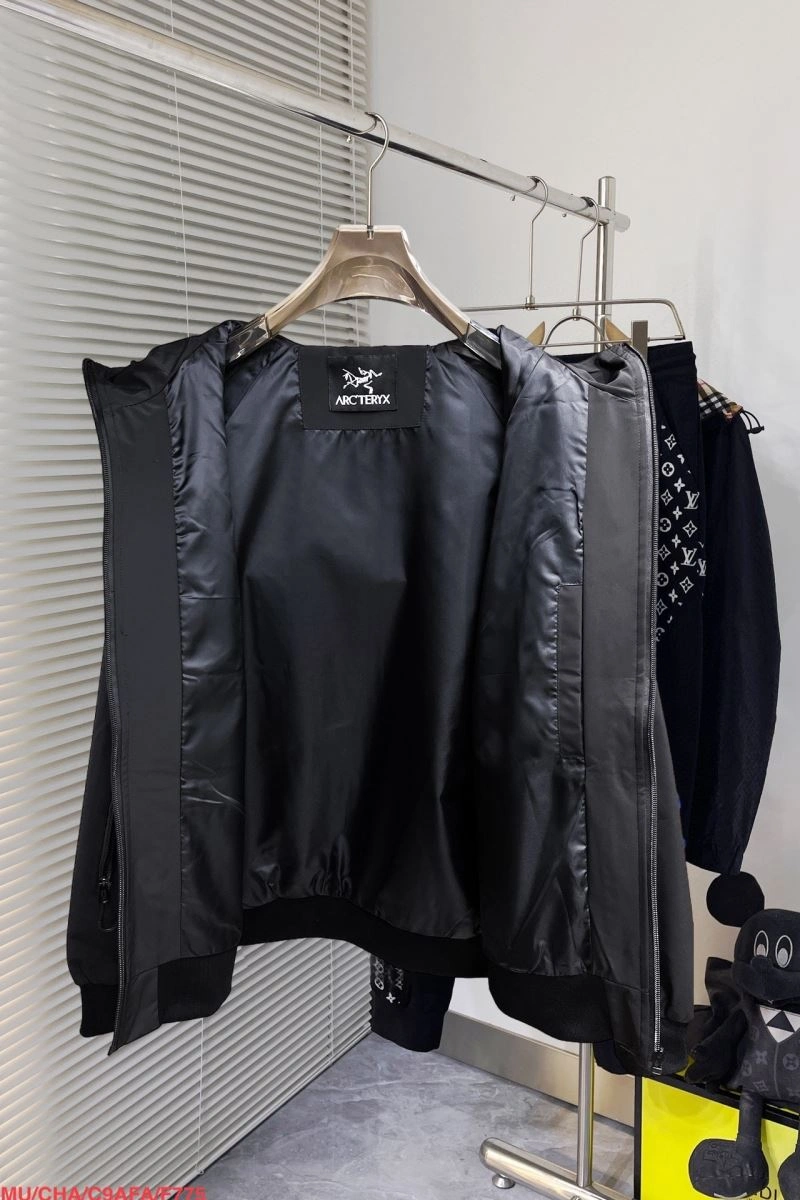 Original Arcteryx Outwear