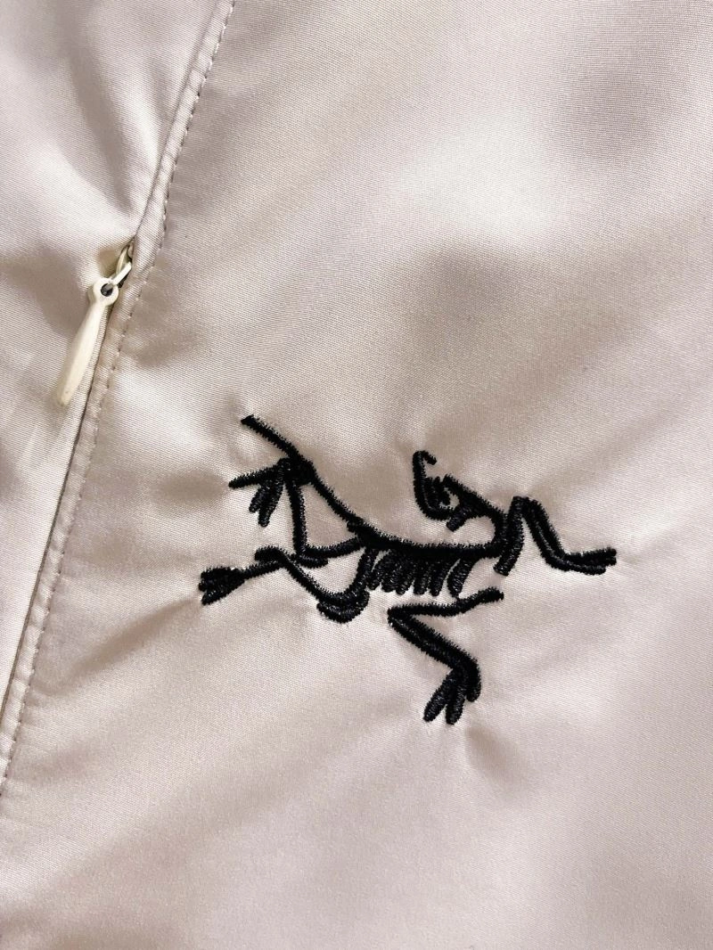 High fidelity Arcteryx Outwear
