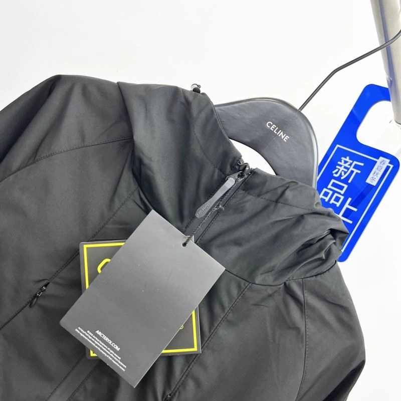 Mirror quality Arcteryx Outwear