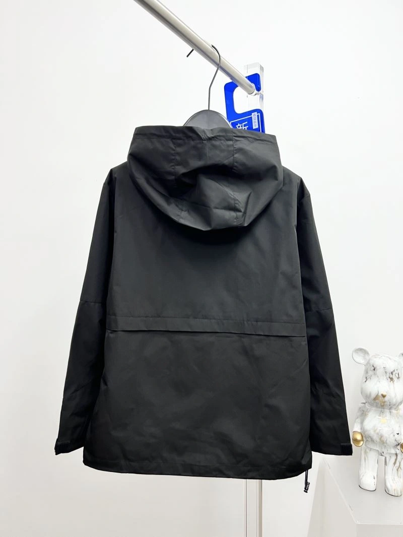 Brand-authenticated Arcteryx Outwear