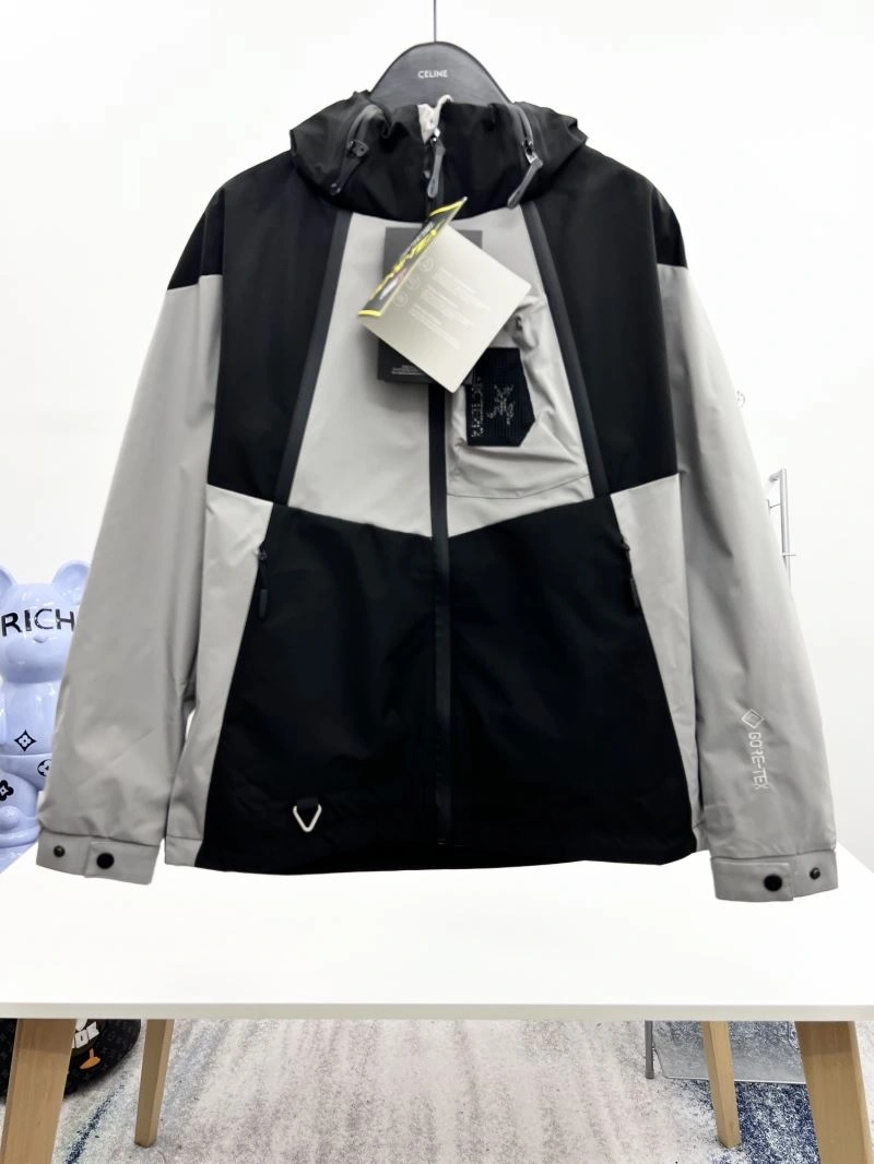 Arcteryx Outwear