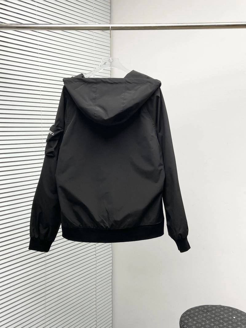 Bargain Arcteryx Outwear