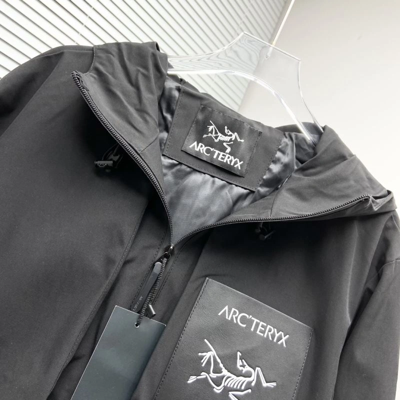Official Arcteryx Outwear