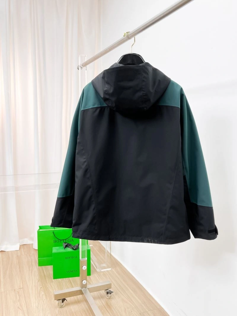 Accurate model Arcteryx Outwear