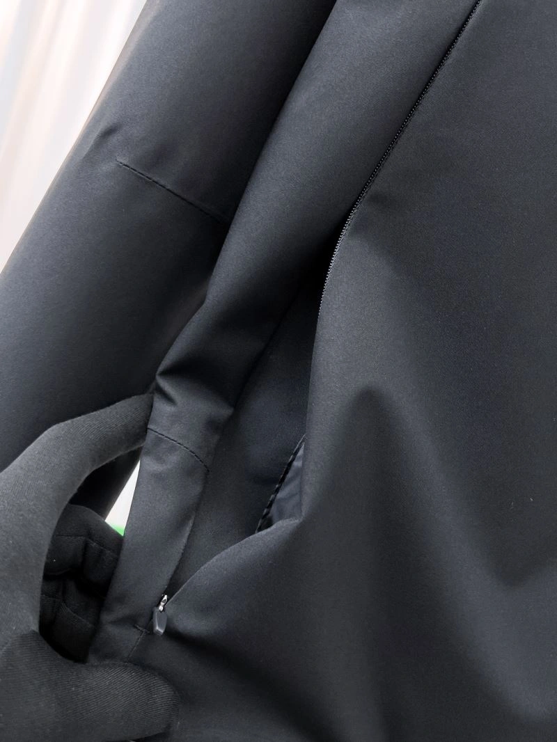 Precise copy Arcteryx Outwear