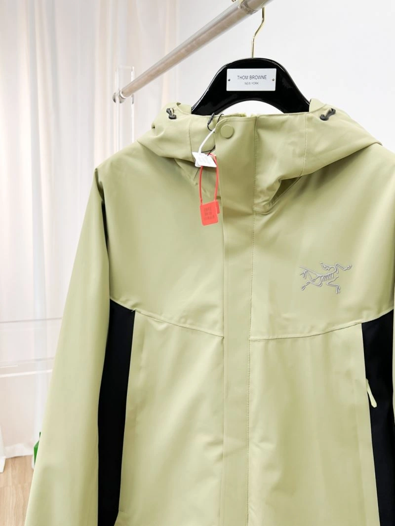 Exact replica Arcteryx Outwear