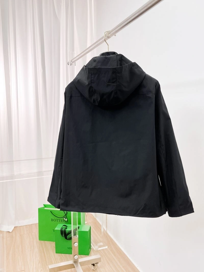 Exact replica Arcteryx Outwear