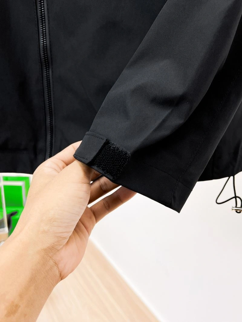 Exact replica Arcteryx Outwear