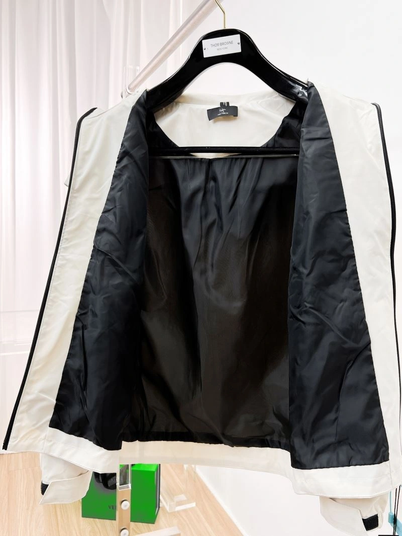 Legit Arcteryx Outwear