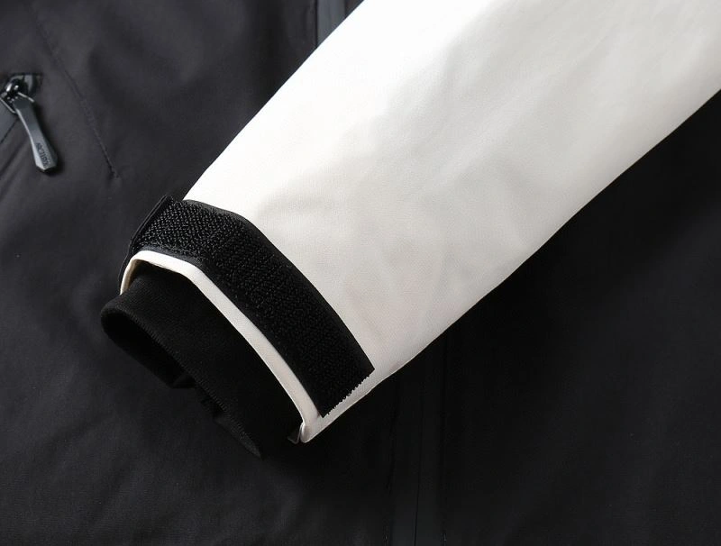 Brand-authenticated Arcteryx Outwear