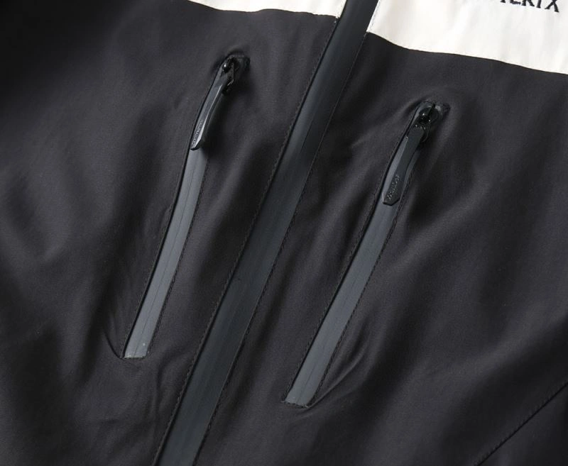 Brand-authenticated Arcteryx Outwear