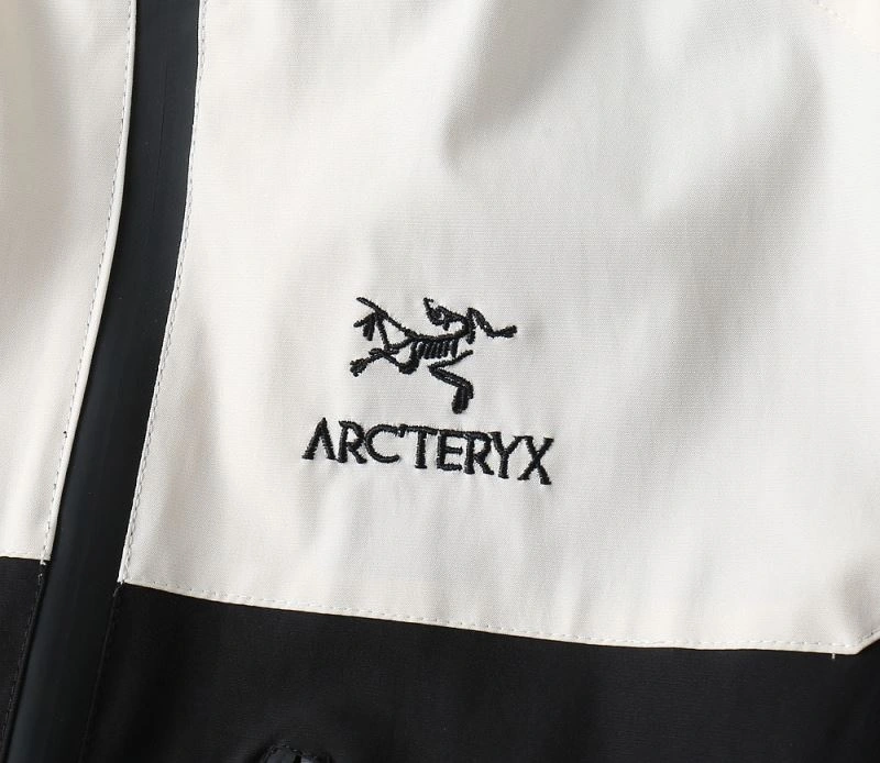 Brand-authenticated Arcteryx Outwear