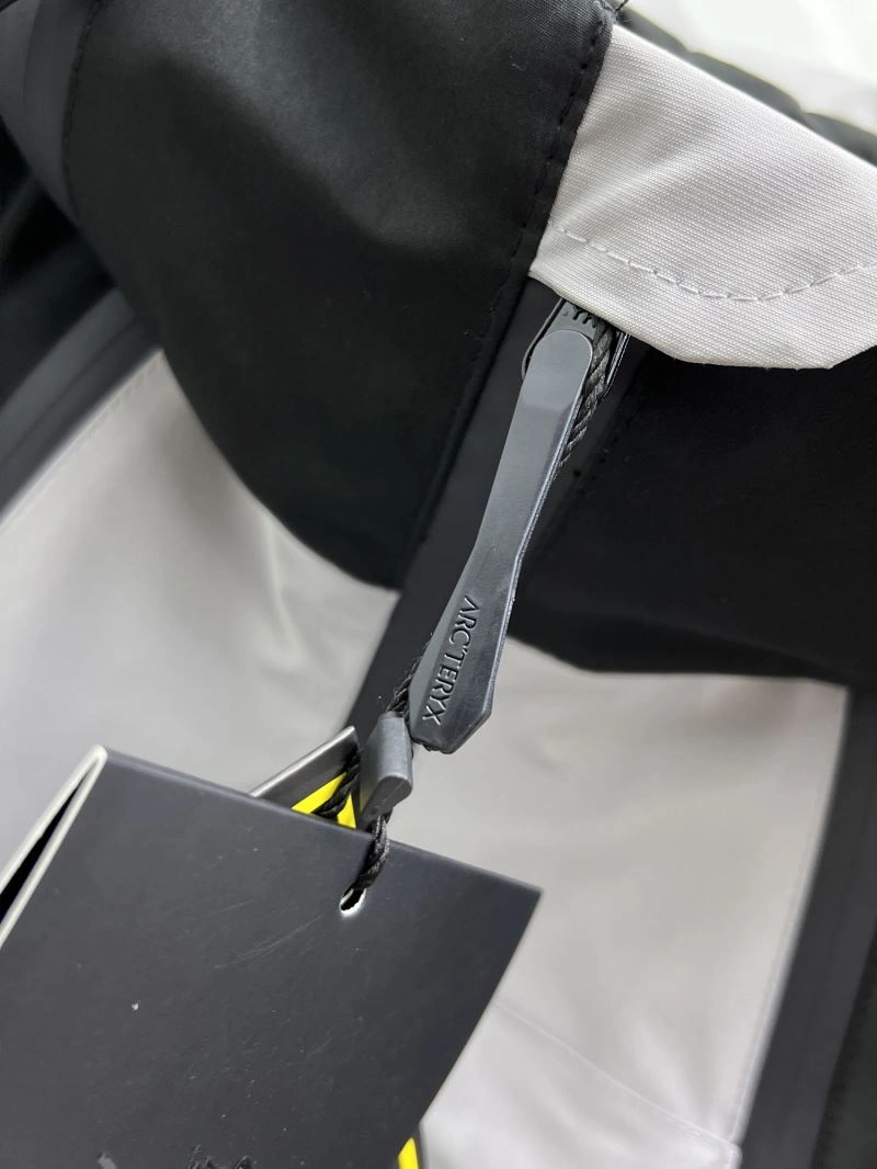 Low-cost Arcteryx Outwear