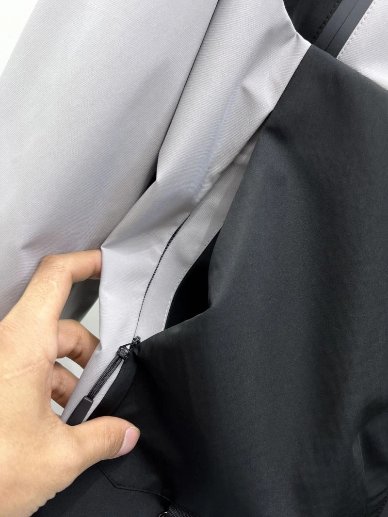 Low-cost Arcteryx Outwear