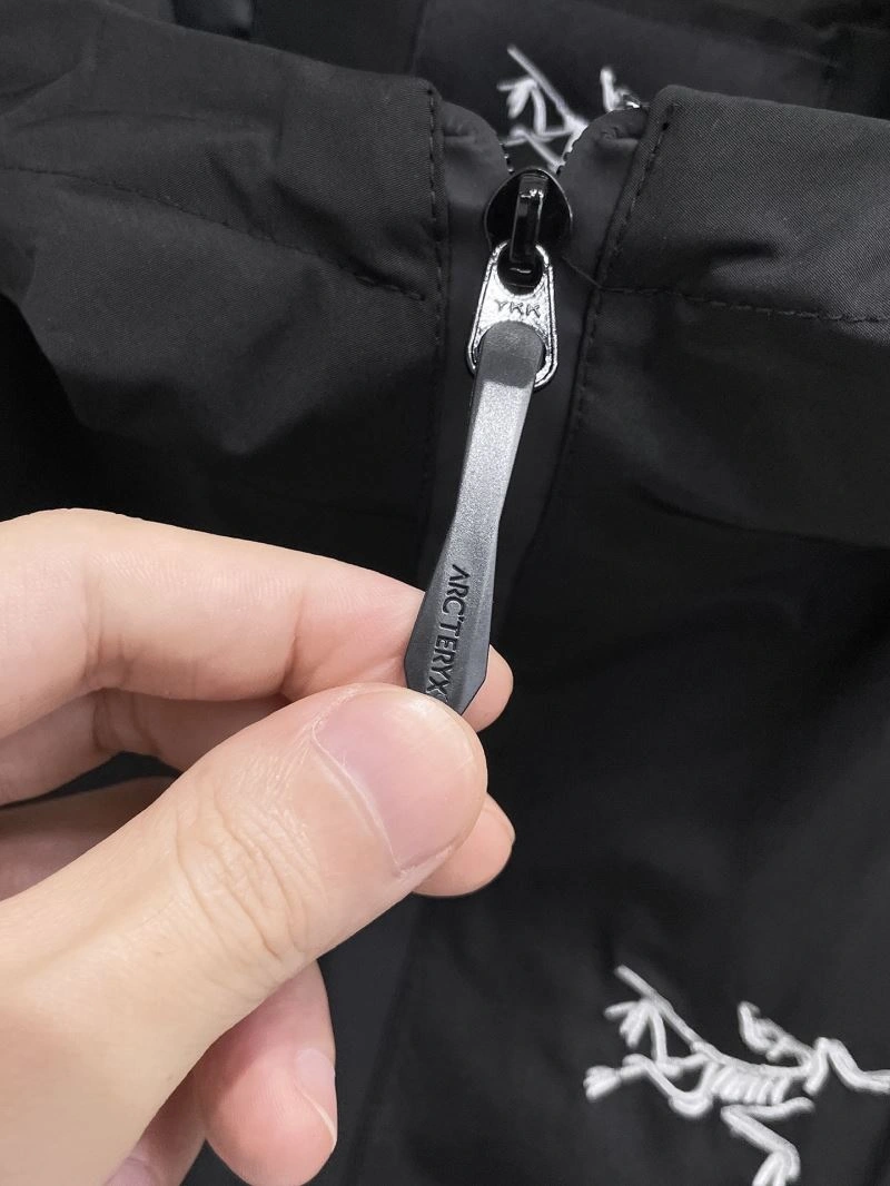 Precise copy Arcteryx Outwear